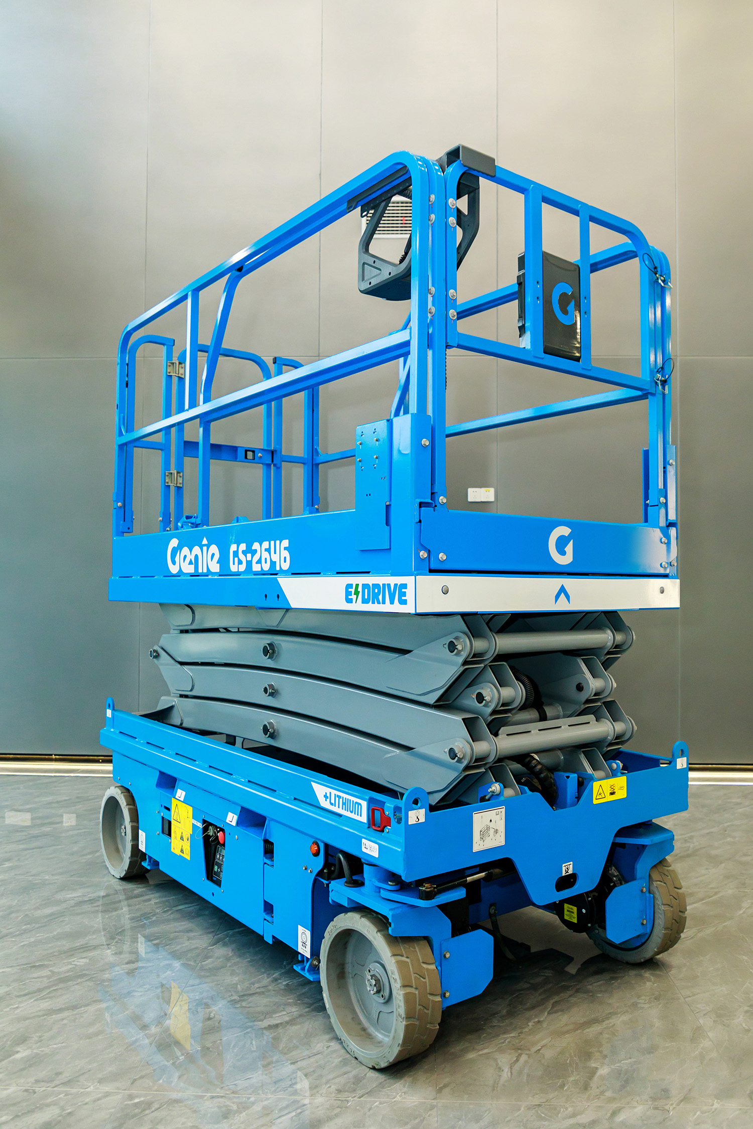 Genie® GS™-2646 E-Drive Scissor Lift