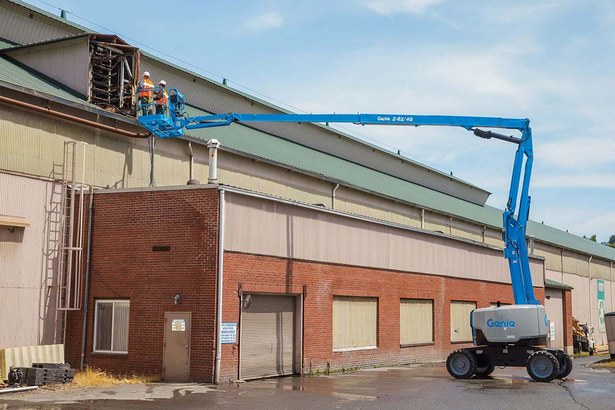 Genie® Z®-62/40 Articulated Boom Lift